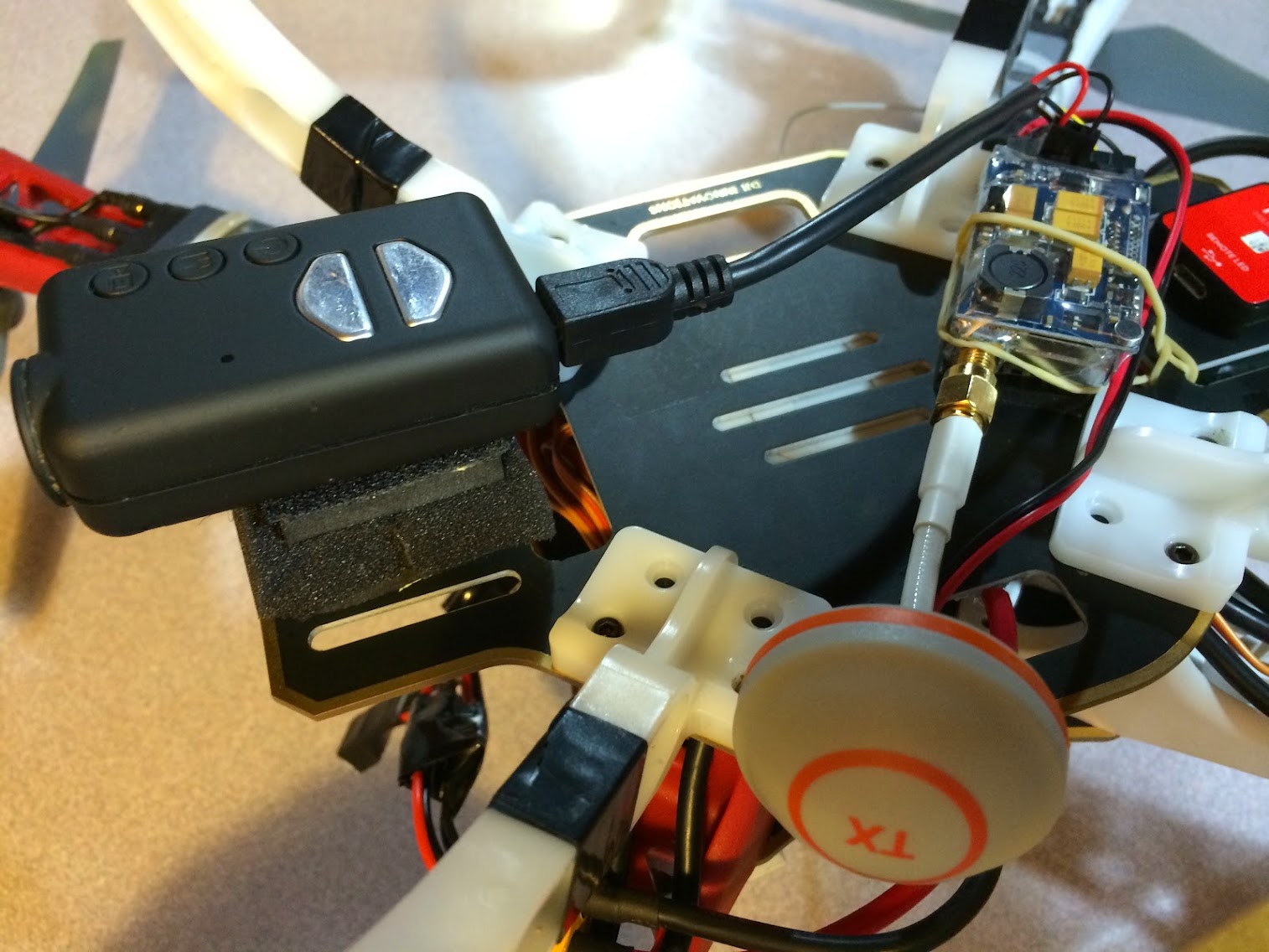 Jun's Scribbles: Wiring up some First Person View (FPV) video feed