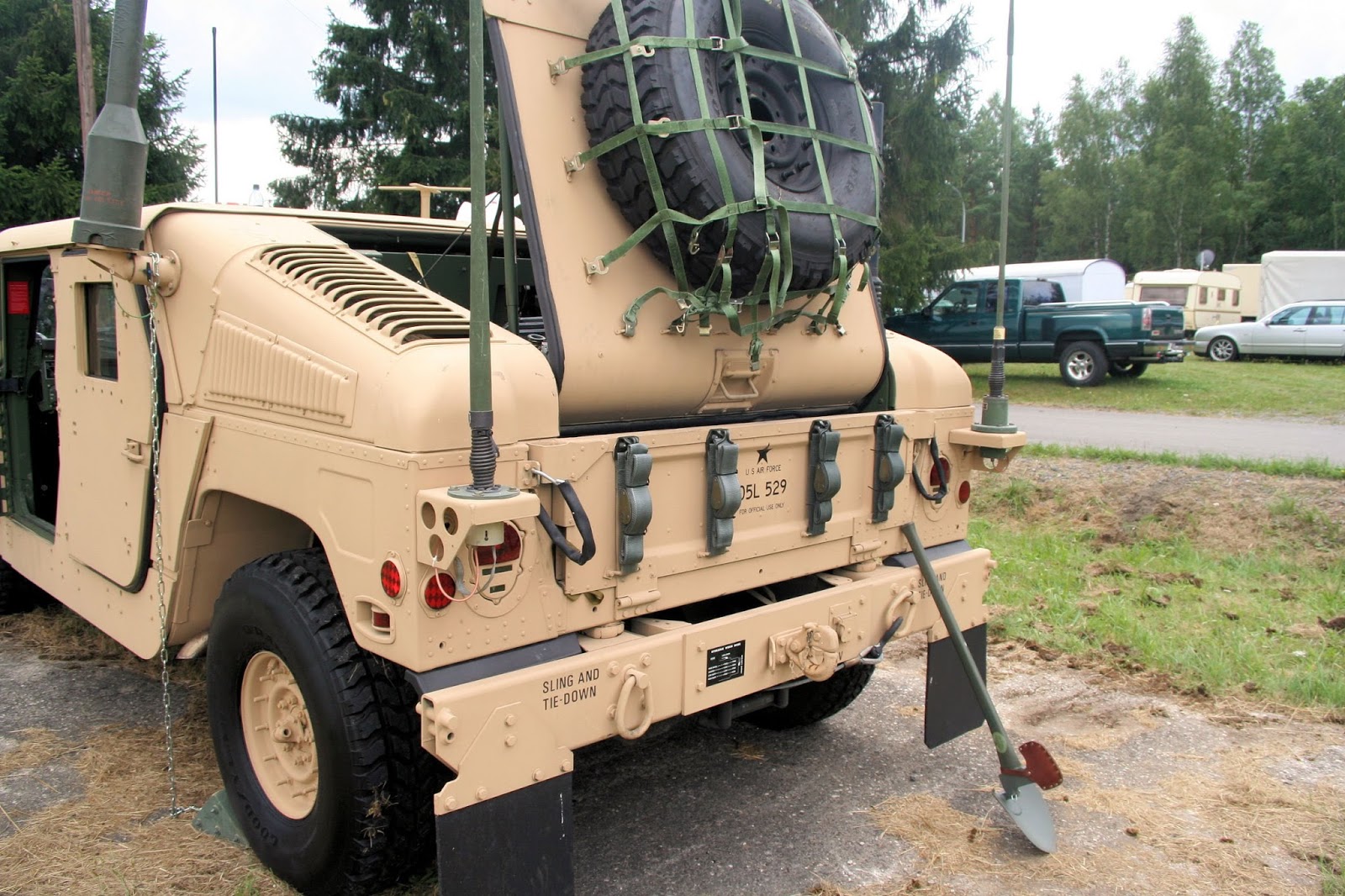 MODELISMO EM ESCALA E AFINS: M1145 FAC HMMWV