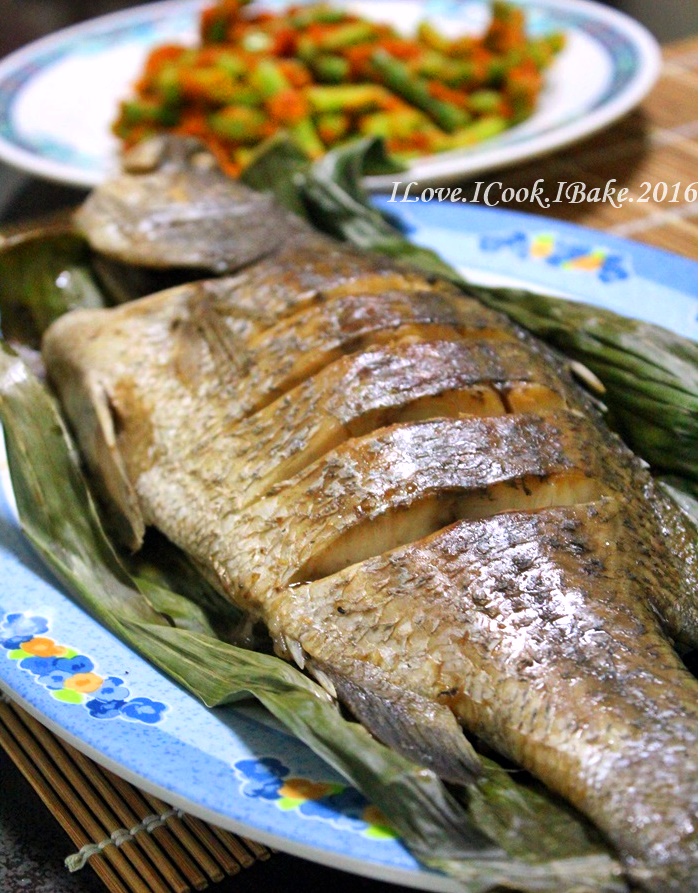 I Love. I Cook. I Bake.: Baked Fish In Banana Leaves & Sambal Long Beans