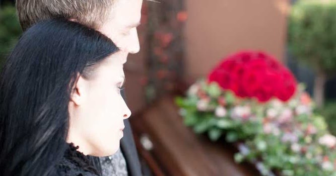 How Does a Funeral Home Play an Important Role in Our Lives?