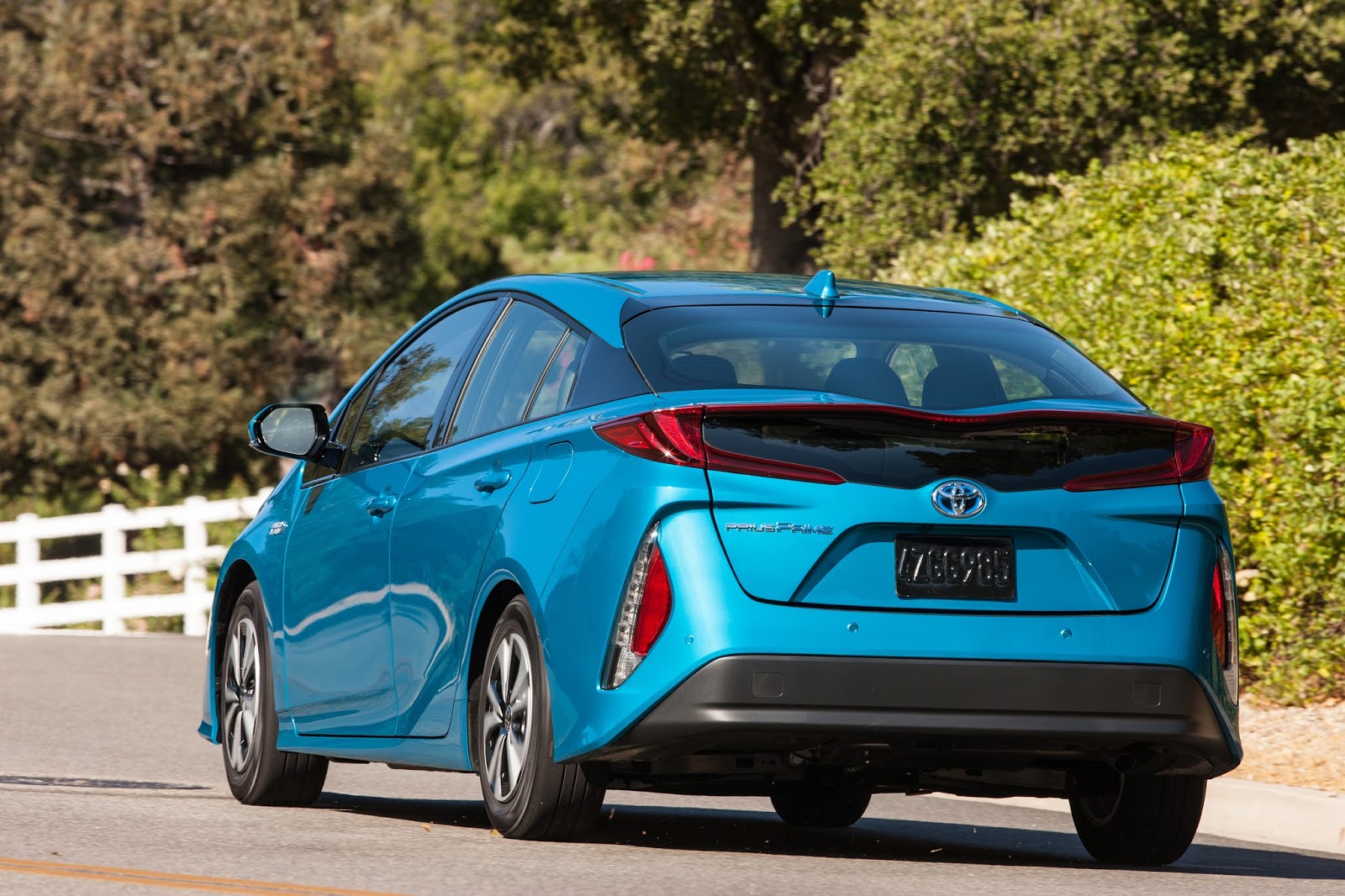 Prime Time: The 2017 Toyota Prius Prime Advanced