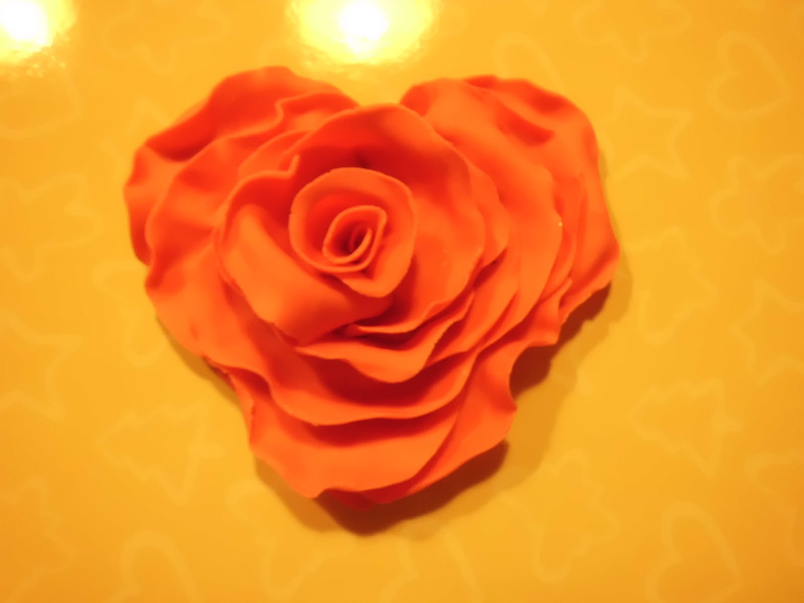 Sweet Art...siempre hay sitio para el postre: Tutorial flores corazonadas!!