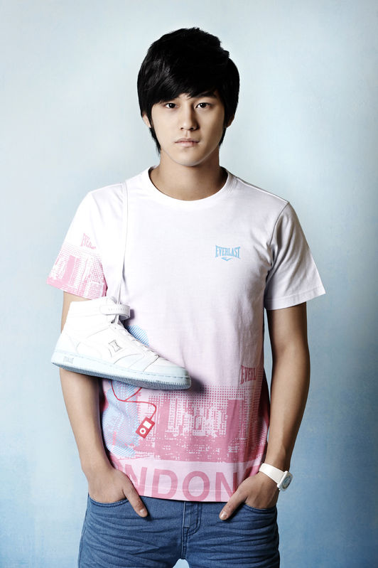 Intan Nazila Official Blog: Oh! Handsome nya Kim Bum!