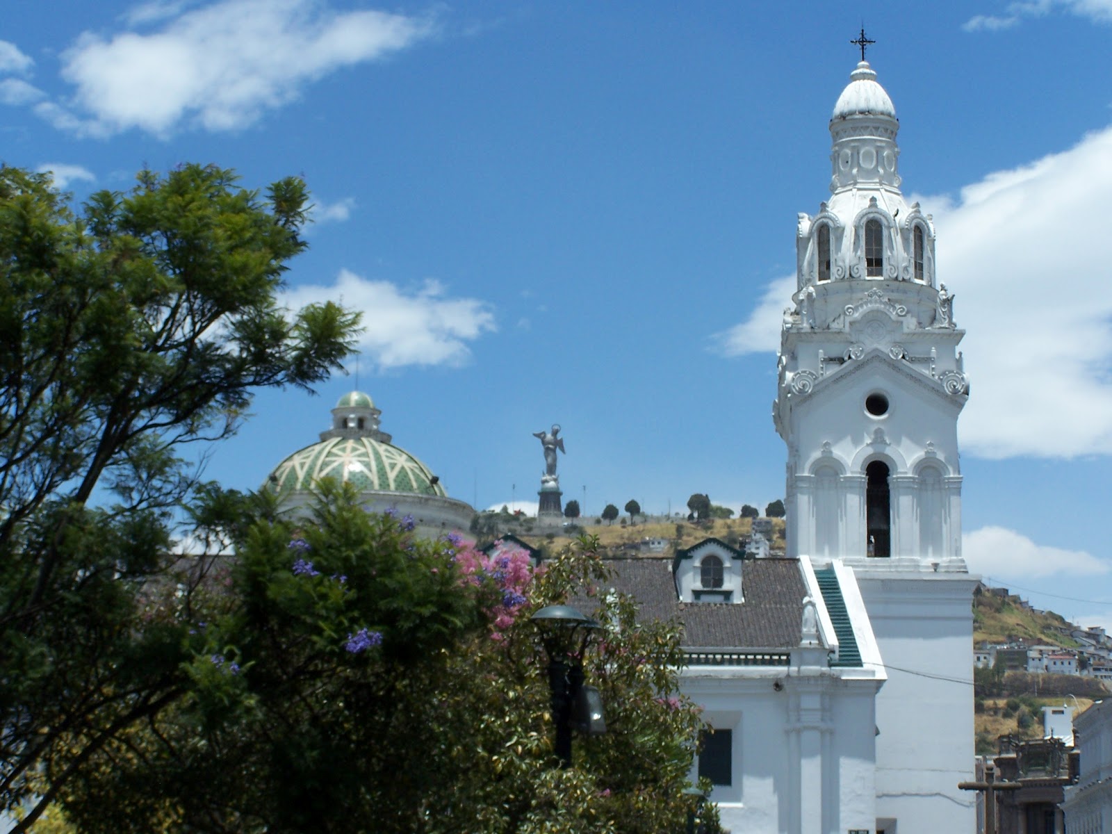Tumbleweeds:: Gone to Ecuador