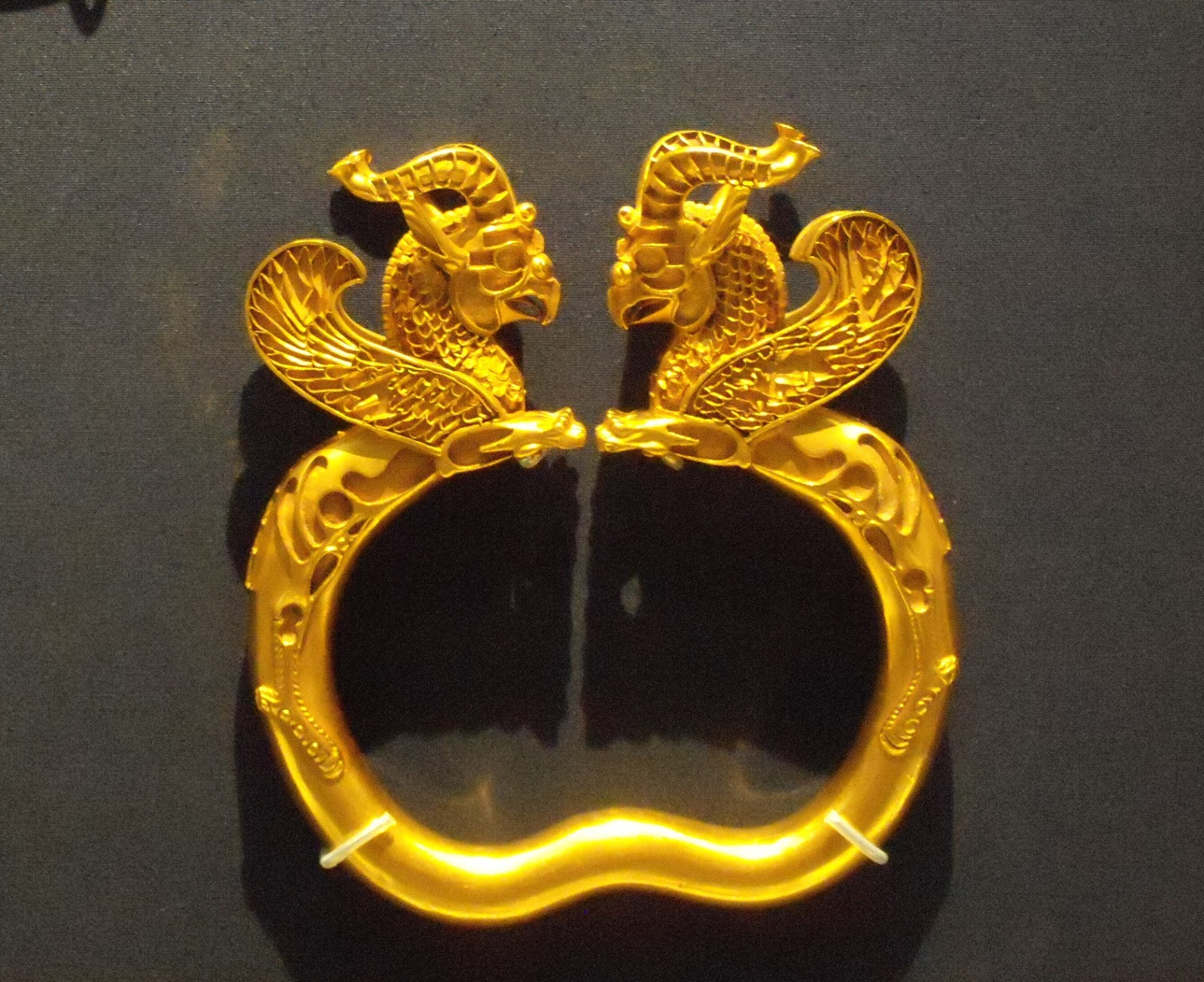 Megas Alexandros: The Oxus Treasure, pieces Alexander must have known