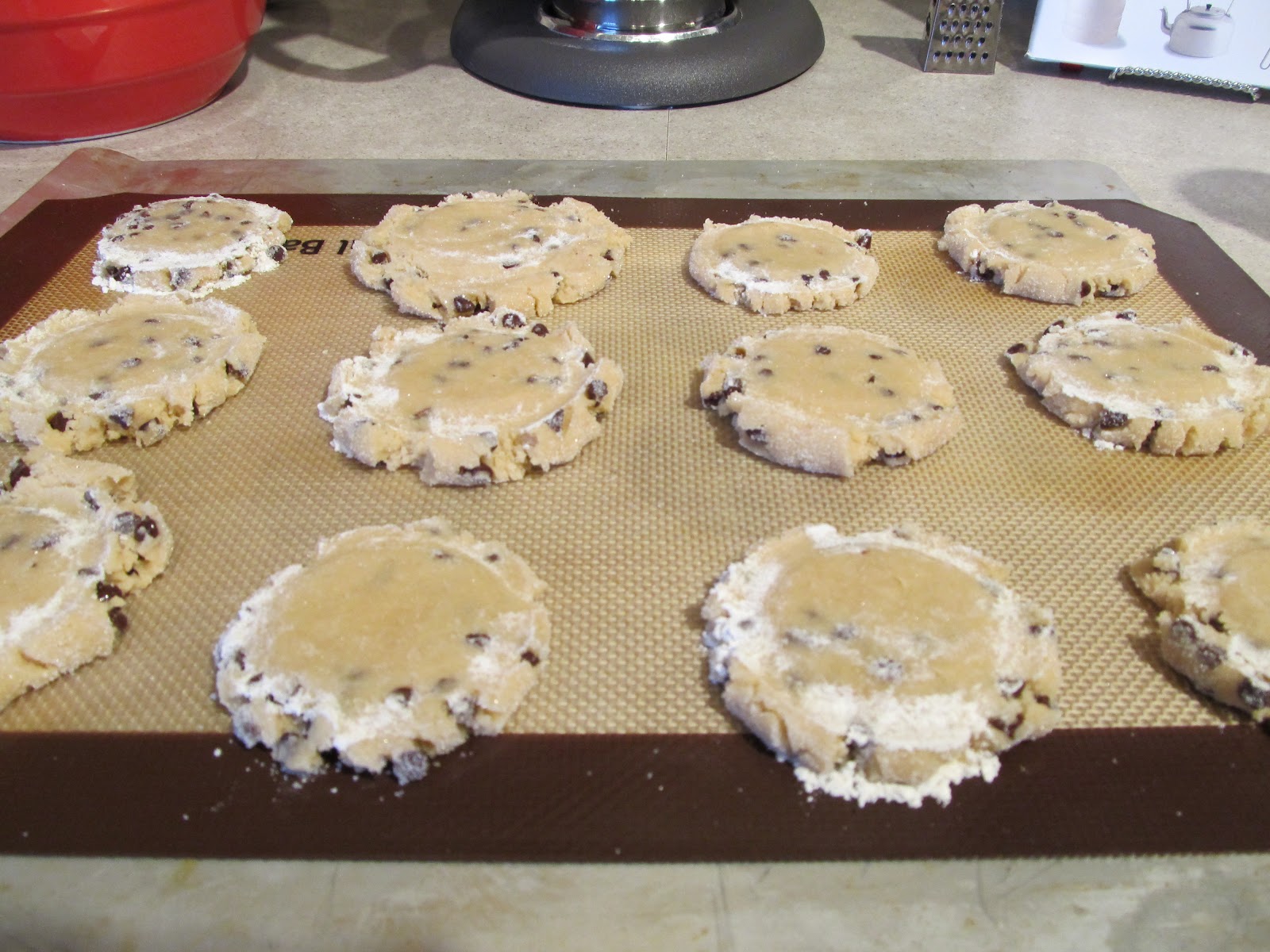 Everyday Things From my Life: Baking {HomeMADE} Chocolate Chip Cookies