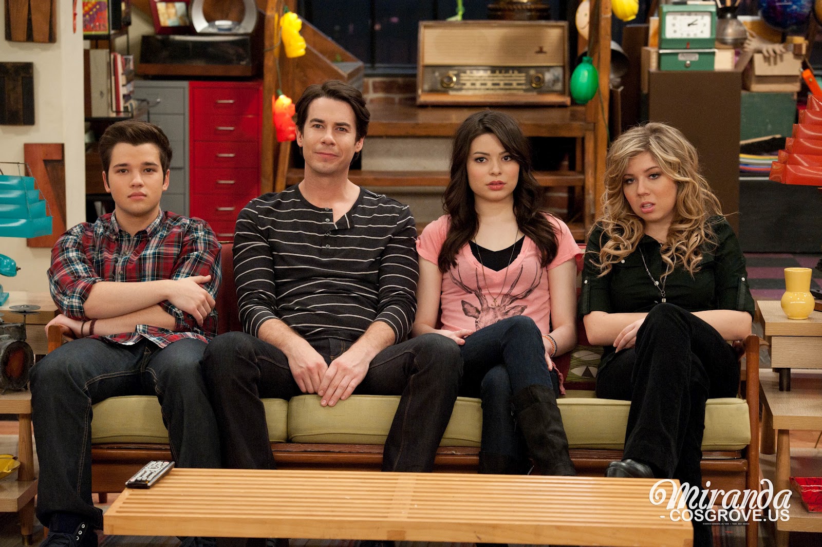 iApril Fools Stills ~ Globo Nick | Victorious | iCarly and More