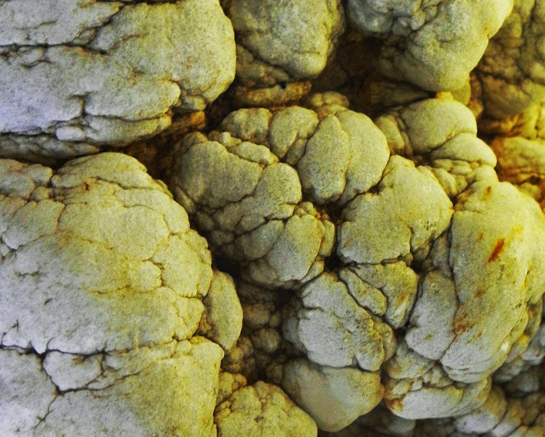 MINERALES: ALUMINITA