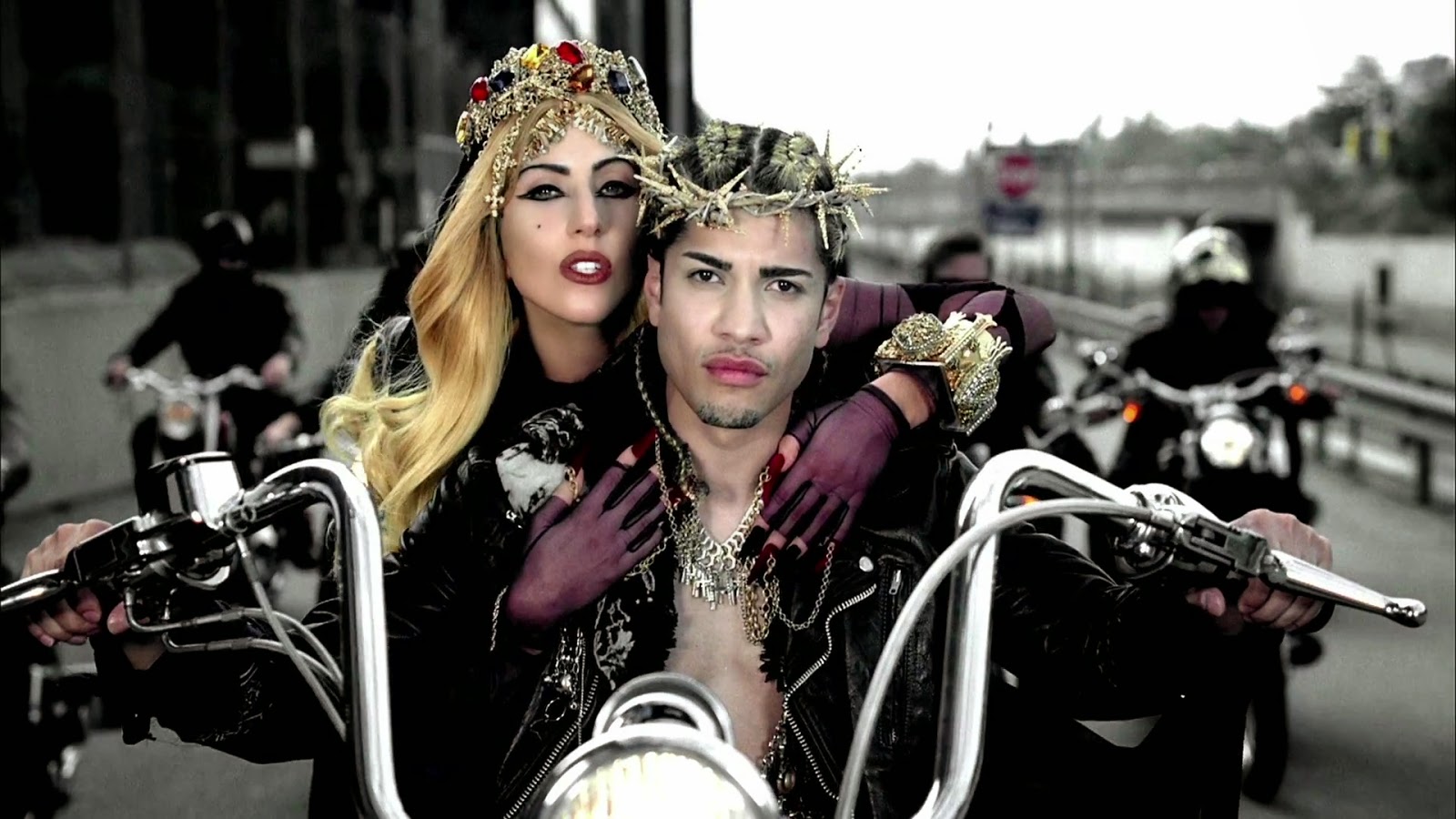 Clipes históricos (4ª Edição): Lady Gaga- "Judas" - CPCOM POP