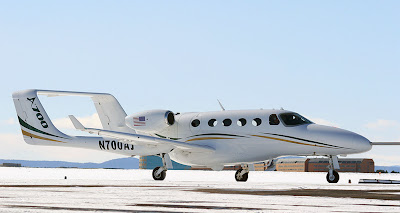 nhungdoicanh: Adam A700 Adamjet