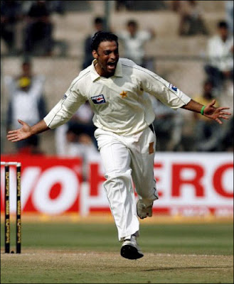 Pakistan Cricket Players: Shoaib Akhtar