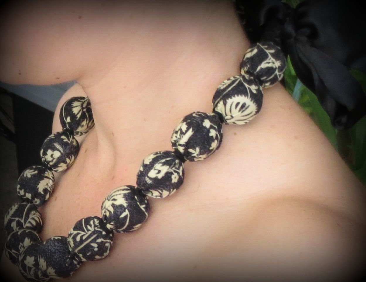caramia made: DIY Fabric Necklace