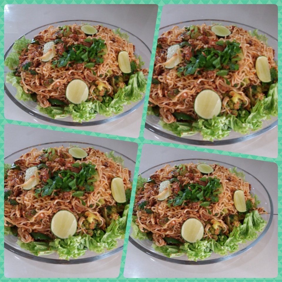 Zara ♥ Baking: MEE GORENG CINTAN SARDIN...