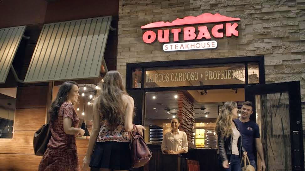 PASSERELLE MODE: Outback Steakhouse lança campanha com novo conceito ...