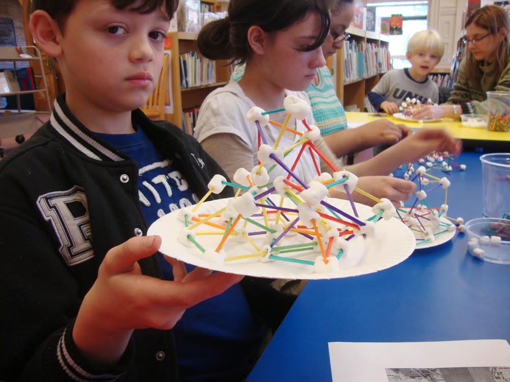 Kids @ The Gordon-Nash Library : STEM Saturday: Sturdy Structures