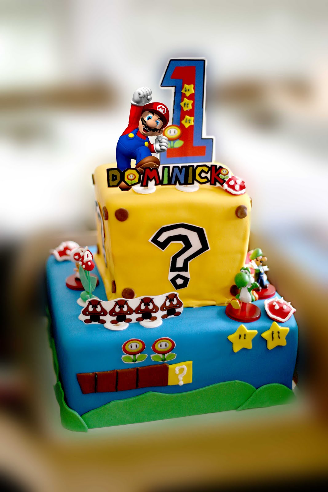 Hector's Custom Cakes: Super Mario Cake