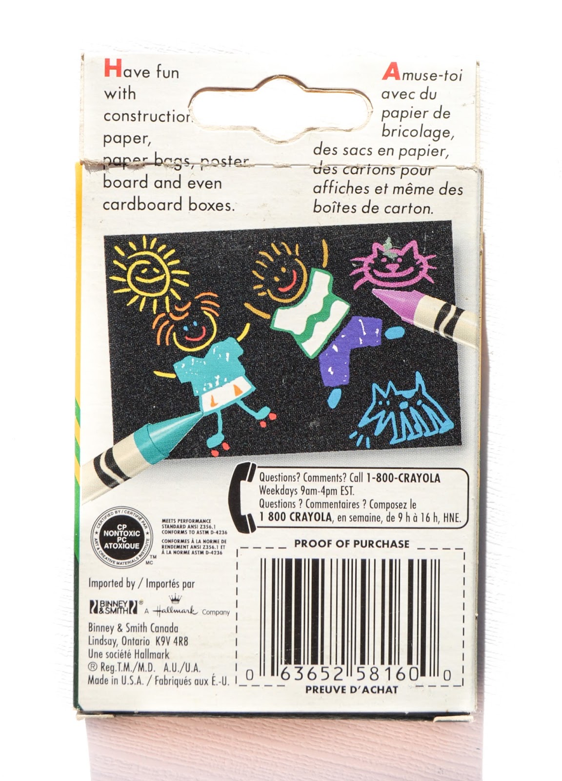 16 Count Crayola Construction Paper Crayons: What's Inside the Box ...