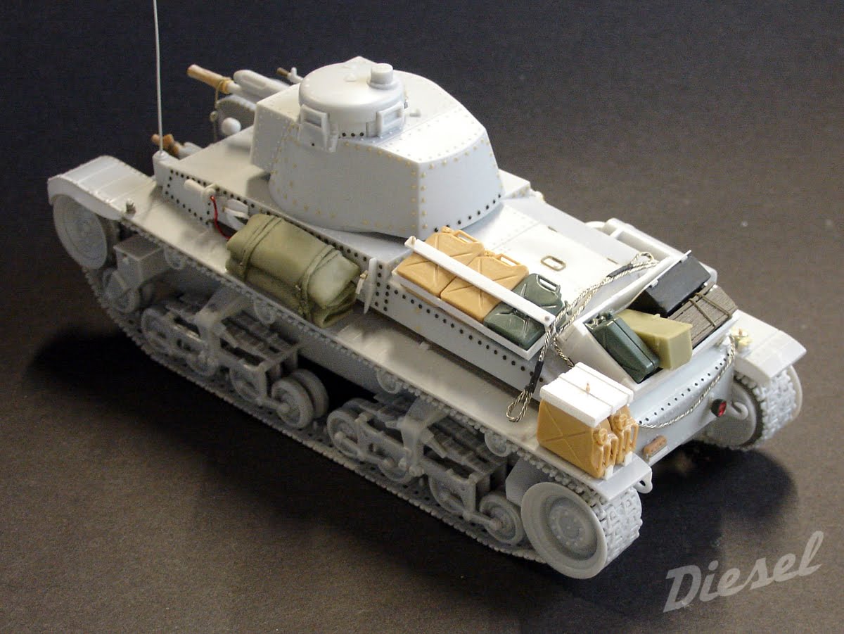 D I E S E L W E R K: The Dinosaur: Pz.Kpfw. 35(t) from CMK