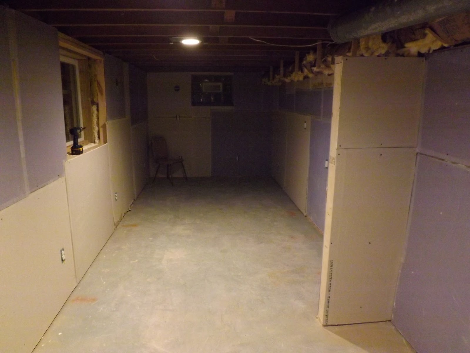 Our Ugly Brown House: Donovan's new basement bedroom