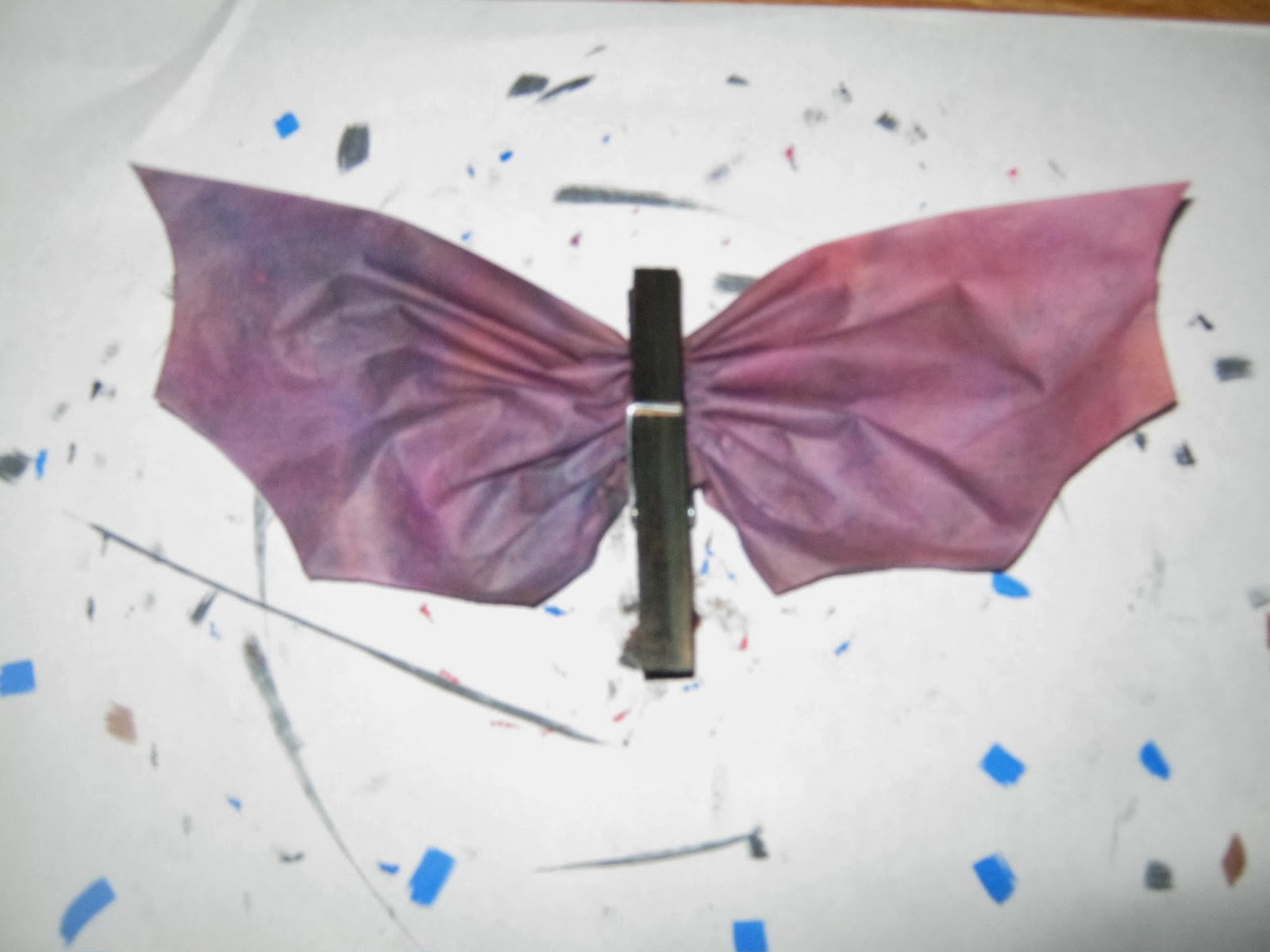 Crafty Hippie Mama: Halloween Bats Craft