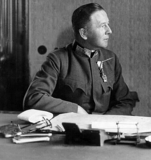 NAZI JERMAN: June 2009