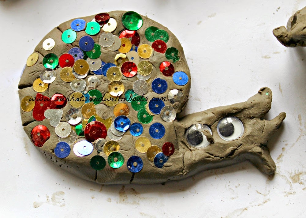 Sun Hats & Wellie Boots: "Hooray for Fish!" - Exploring the Story with Clay