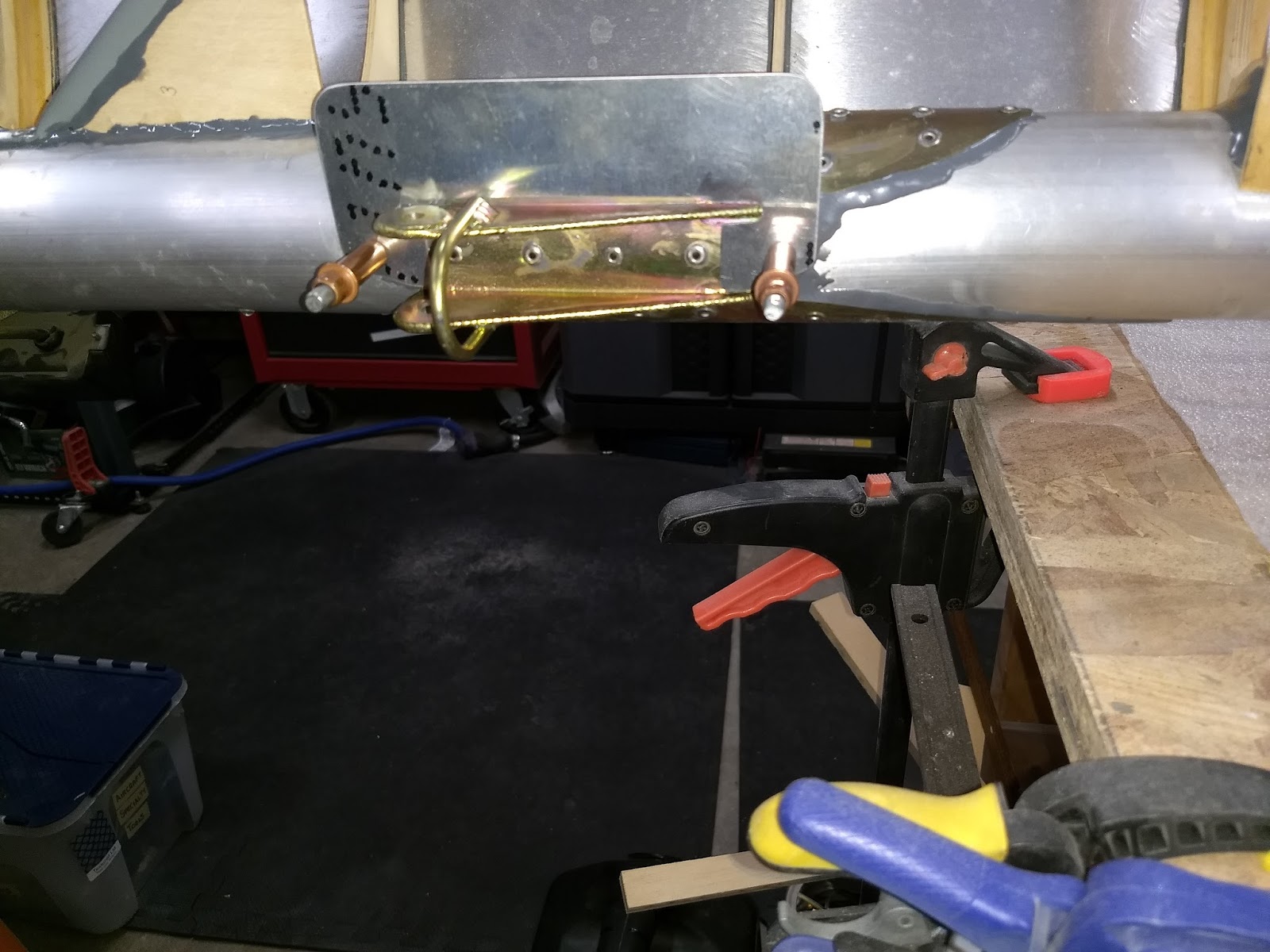 Just Highlander 371: Right Wing Gussets and Fabric Plates