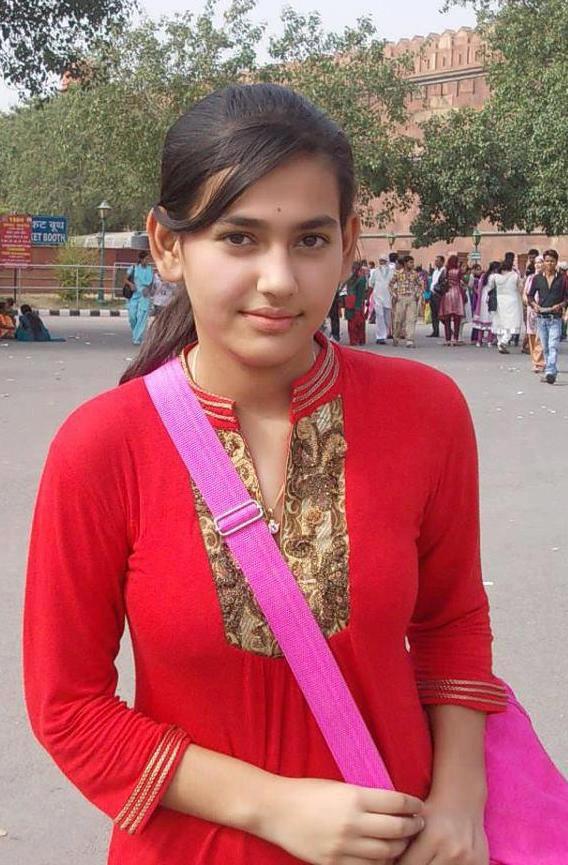 Desi Teen Real Pictures show