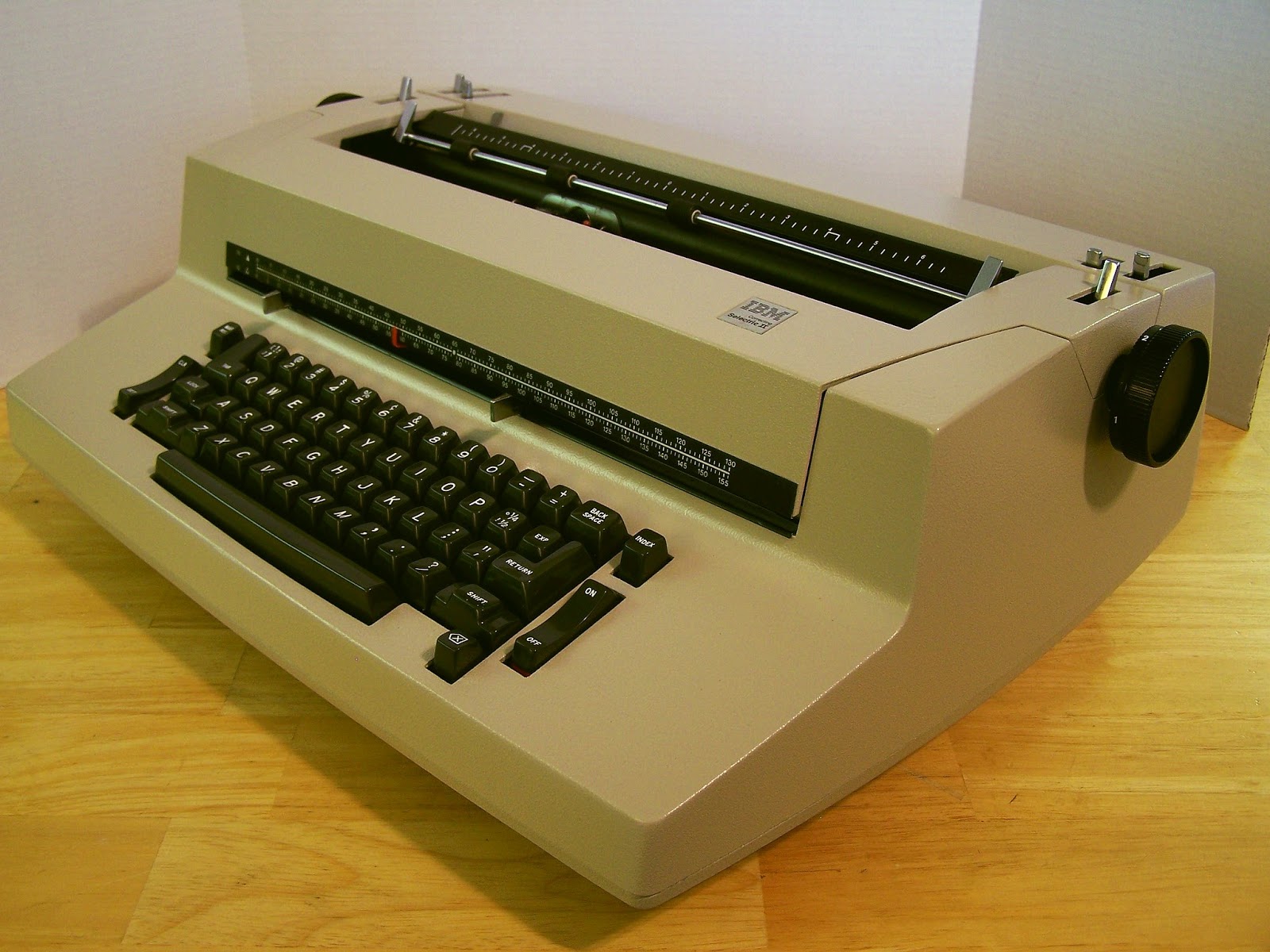 IBM Selectric Typewriters: Sandstone Beige Selectric II - Refurbished ...