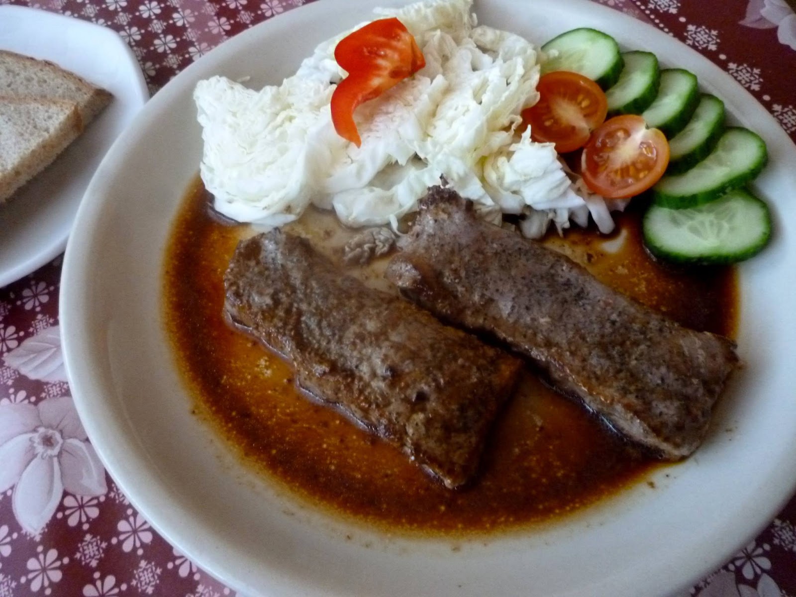 NAŠE KUCHYNĚ: Dnes vaří chlapi, aby měli sílu. Přírodní hovězí se ...