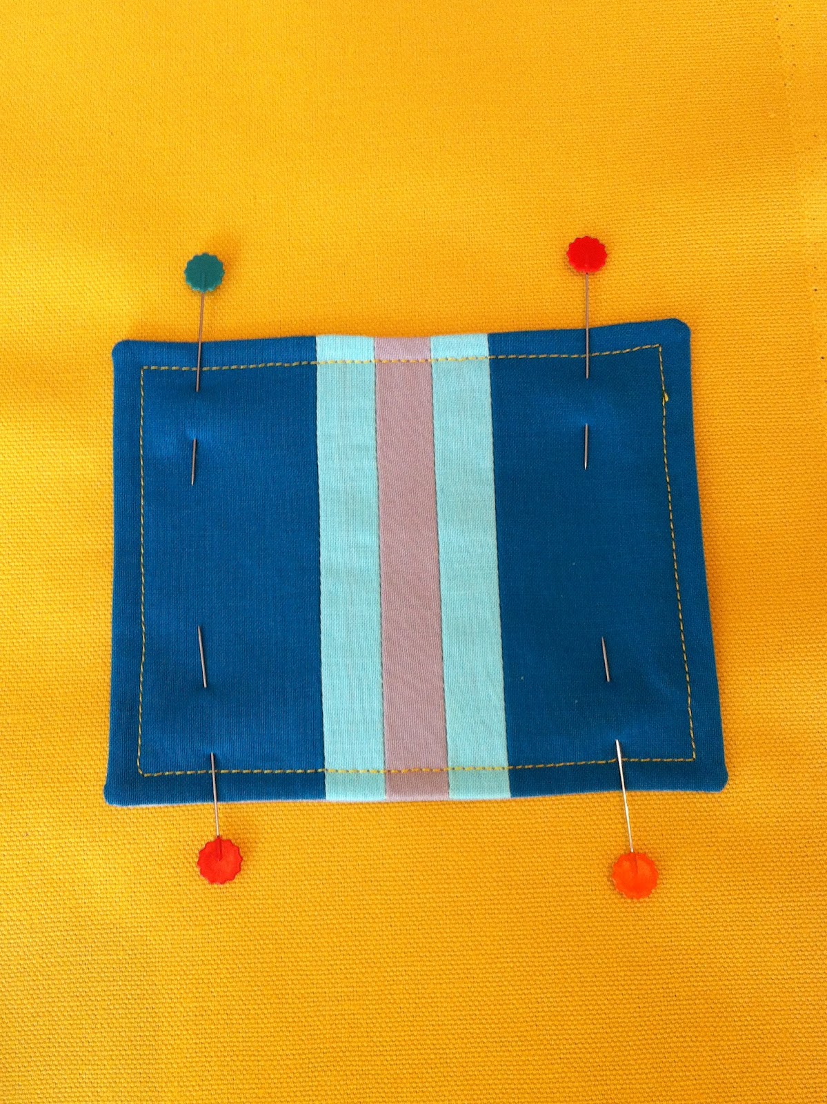 a little gray: Perfect Striped Pockets With Flaps Tutorial