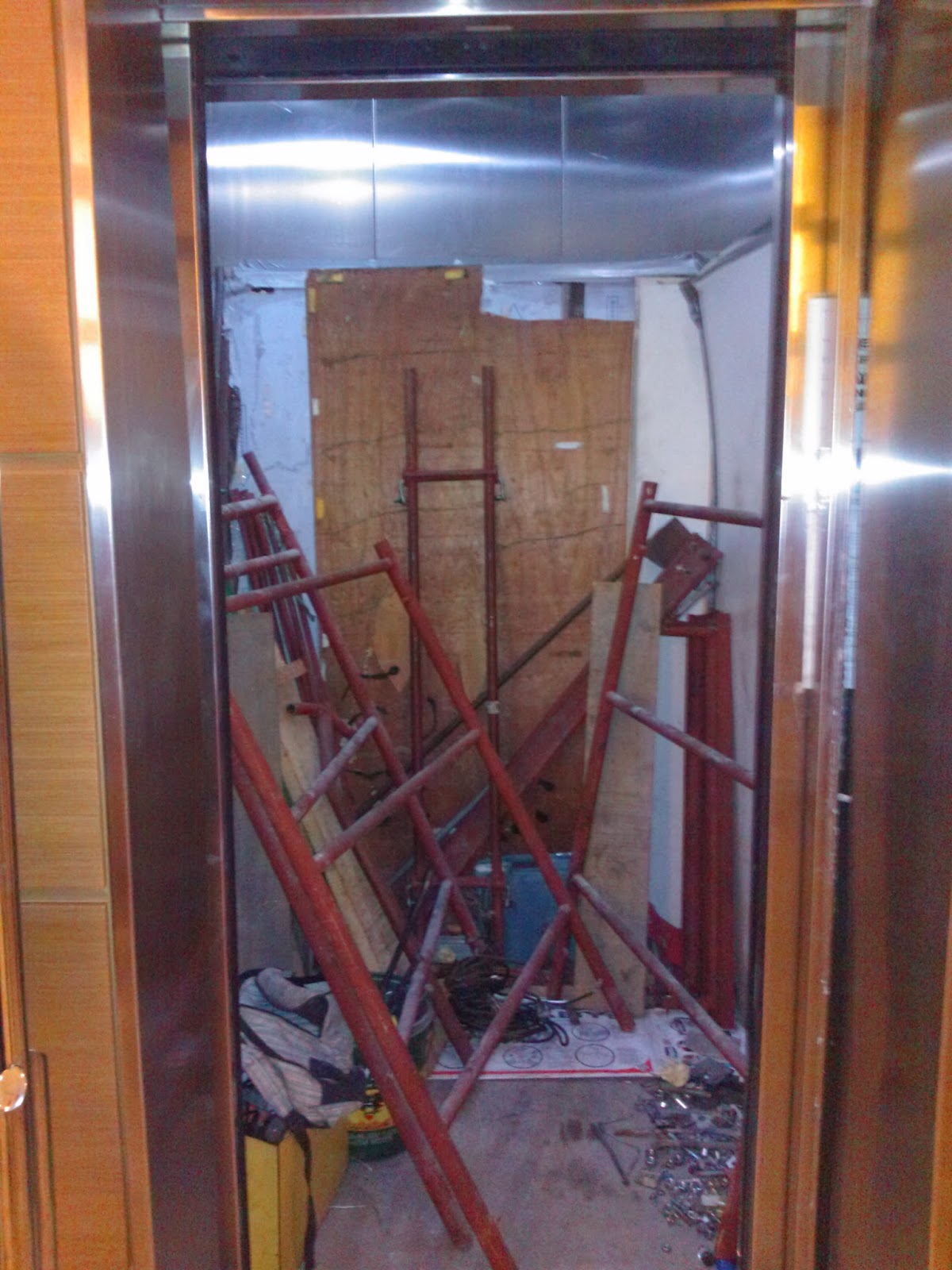 Soho Central Condominium: Elevator or Secret Closet?