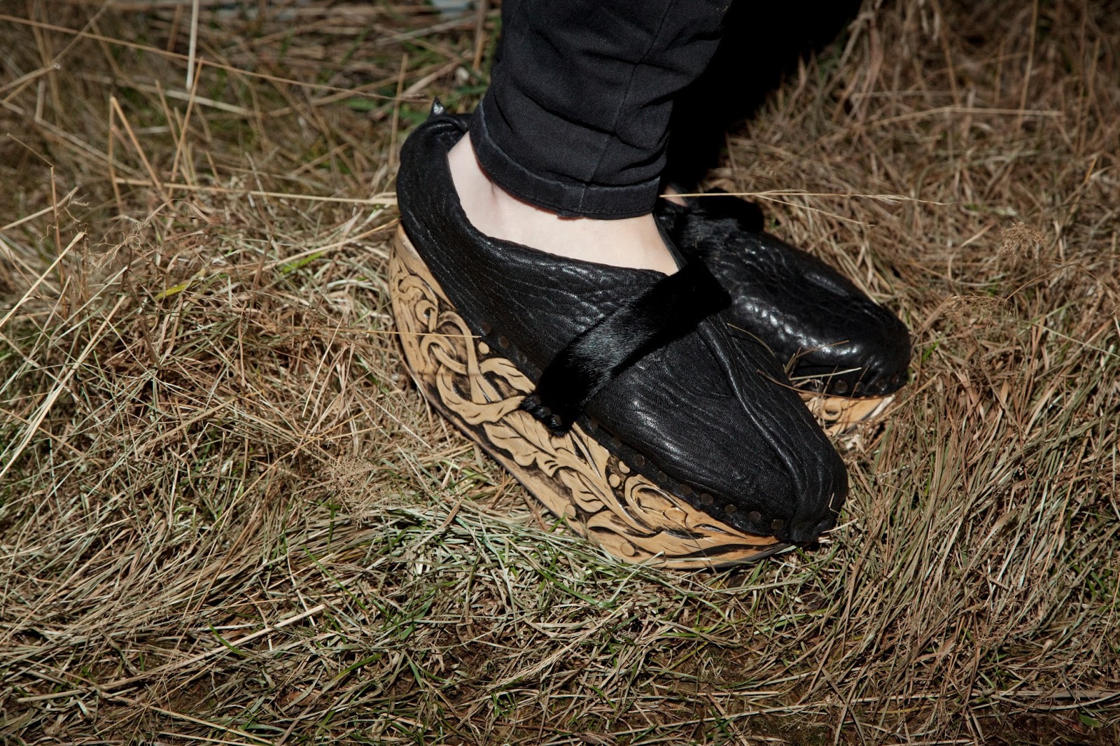 DUSTY: FIONA CRIBBEN