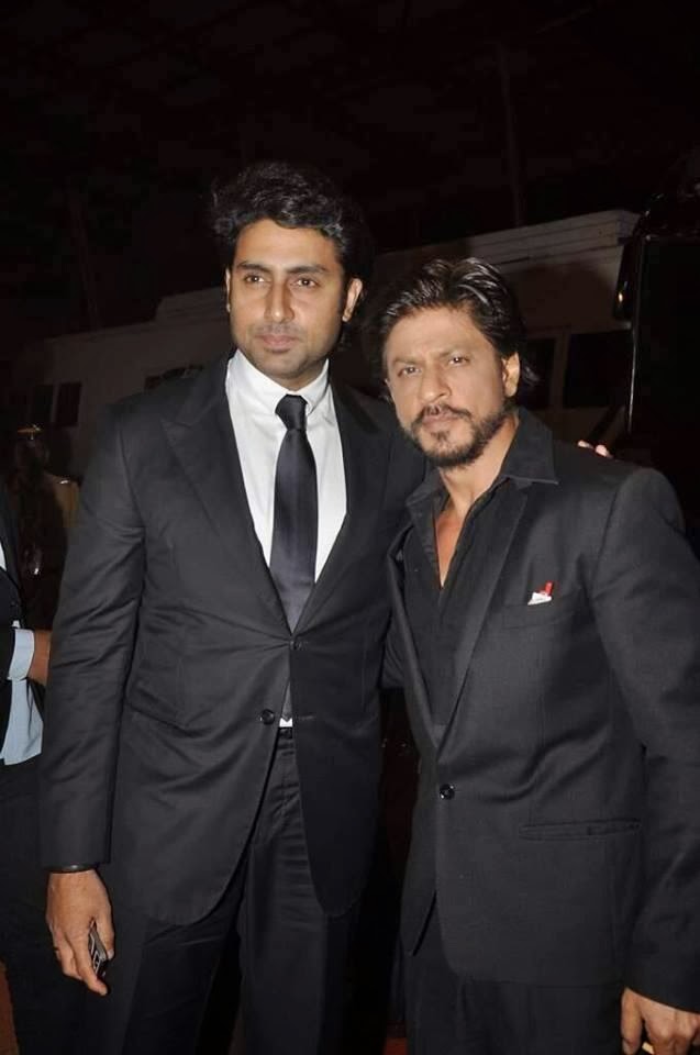 Team Shah Rukh Khan: SRK at Umang Police Show 2014