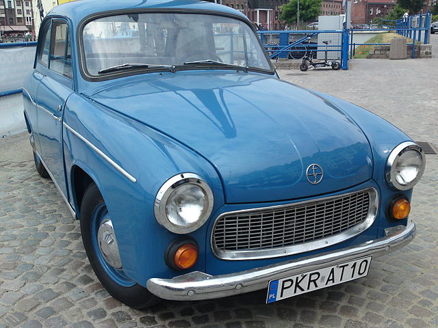 Two Stroke Cars: FSO SYRENA, TWO STROKE CAR FROM POLAND 1957-1983