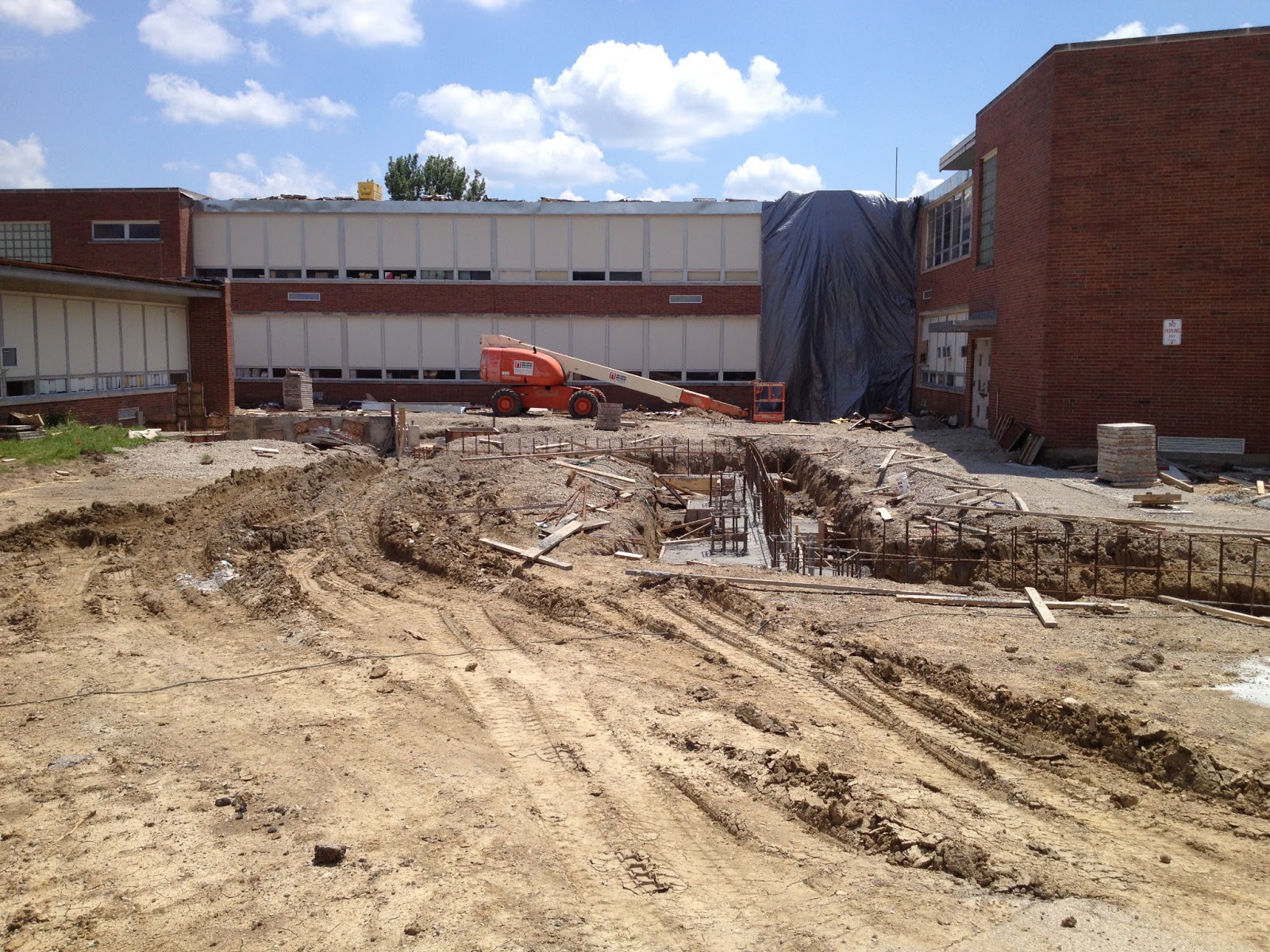 MacArthur High Construction