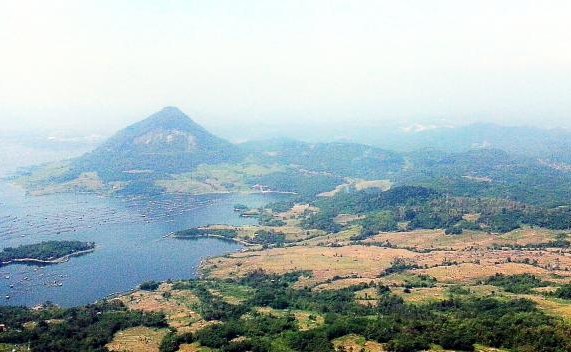 Pesona Keindahan Obyek Wisata Gunung Lembu di Sukatani Purwakarta Jawa ... Pesona Keindahan Obyek Wisata Gunung Lembu di Sukatani Purwakarta Jawa ...