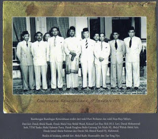 PROSES KEMERDEKAAN PERSEKUTUAN TANAH MELAYU: PENUBUHAN PARTI PERIKATAN