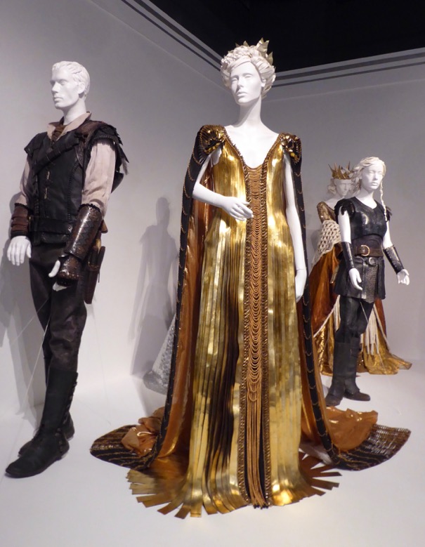 Hollywood Movie Costumes and Props: The Huntsman: Winter's War movie ...