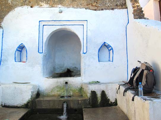 SENDERISMO EN EL RIF/RANDONNÉES DANS LE RIF: DHAR HAJAR Y FAHS LEMHAR ...