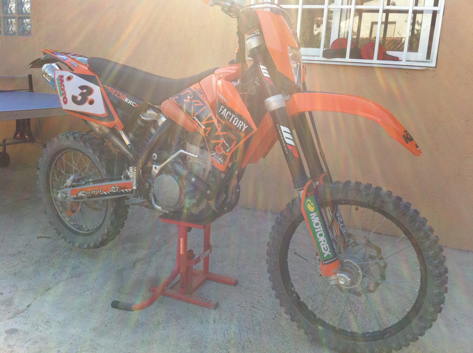 Joanma Motocròs: fotillos de la ktm d' enduro 250 4T EVO-I