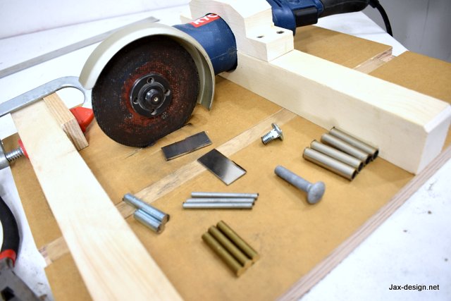 Jax Design: How to Make an Angle Grinder Holder