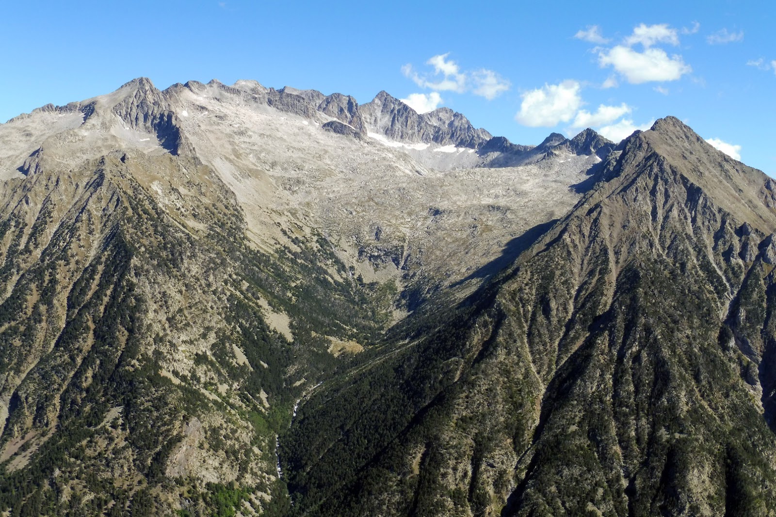 rocayflor: Pico Estós / Tuca El Dalliu