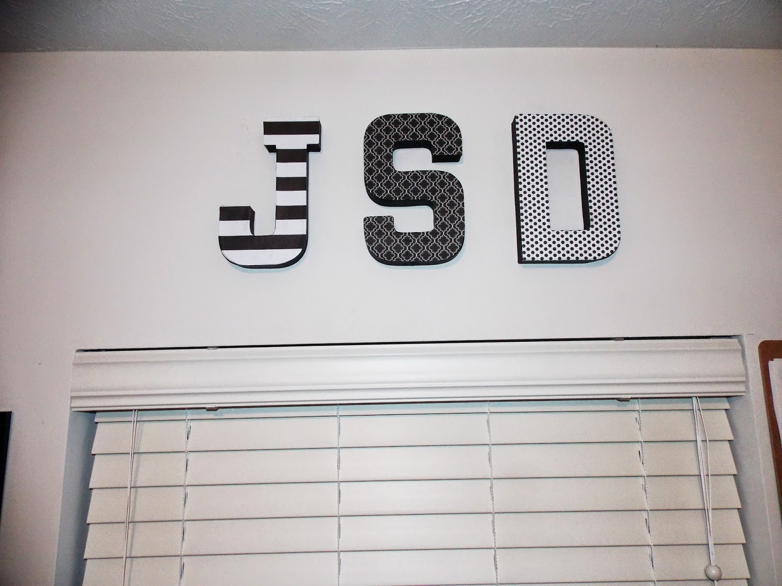 {Jessica Stout Design}: DIY: Cardboard Letters for Home Office {My Home}
