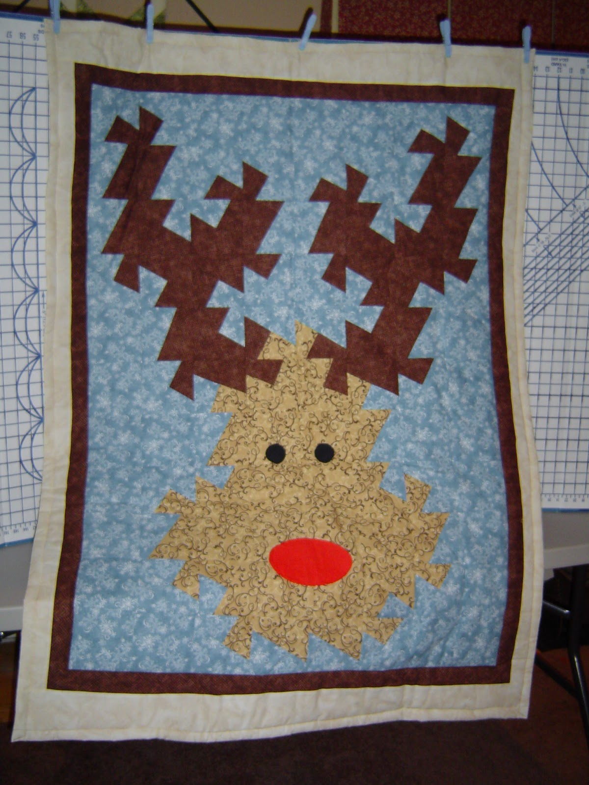 Bitchin n Stitchin: Rudolph The Red Nosed Throw Quilt