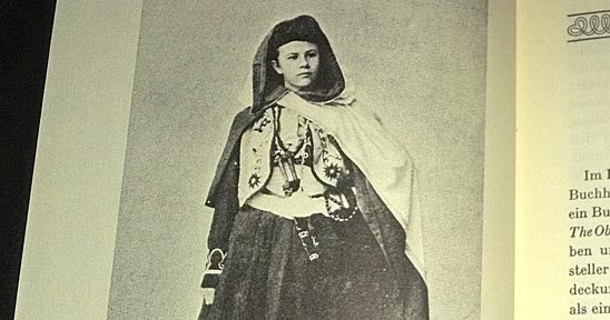 Le monde de Kitchi: Great Women # 51: Isabelle Eberhardt