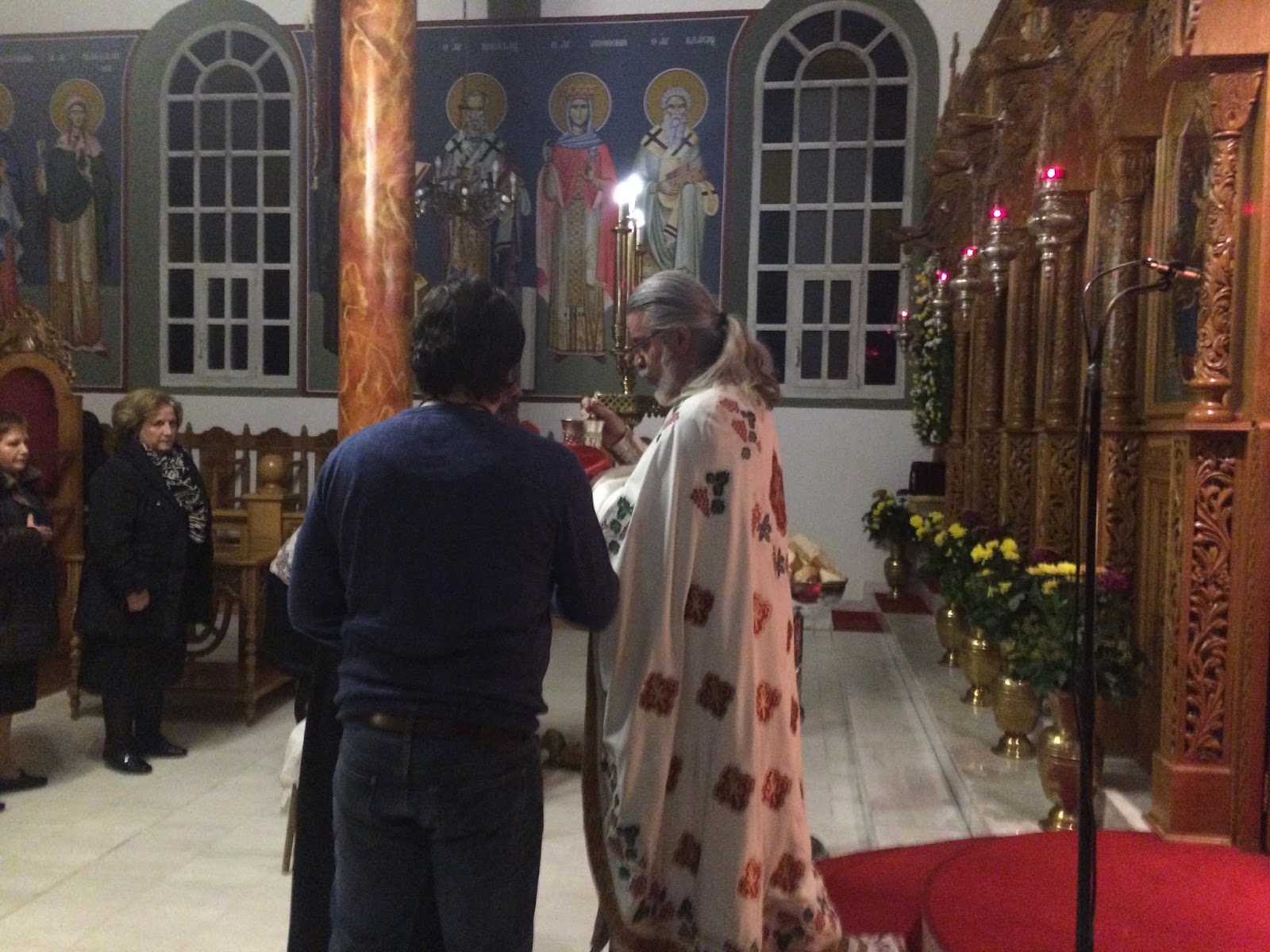 ΕΝΟΡΙΑ "ΤΡΙΩΝ ΙΕΡΑΡΧΩΝ" ΑΝΝΟΒΕΡΟΥ: Η ΑΓΡΥΠΝΙΑ ΤΟΥ ΑΓΙΟΥ ΝΕΚΤΑΡΙΟΥ ΣΤΗΝ ...