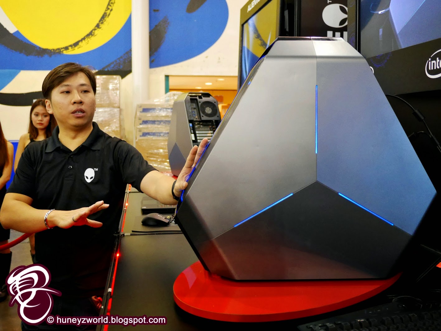 Turn To Aliens When Gaming - Alienware 13 & Alienware Area-51 ~ Huney'Z ...