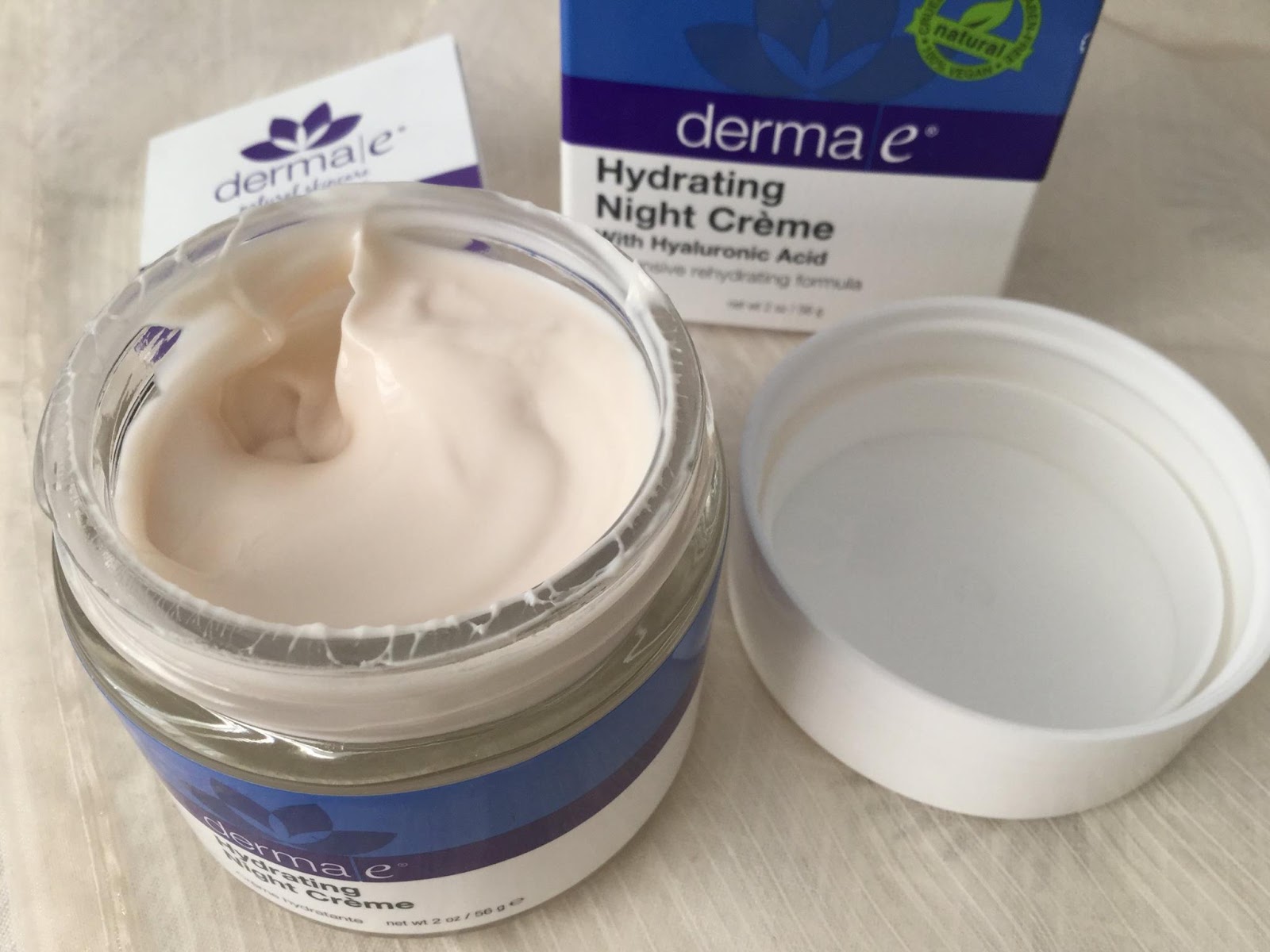 Review crema hidratantă noapte cu acid hyaluronic, Derma E