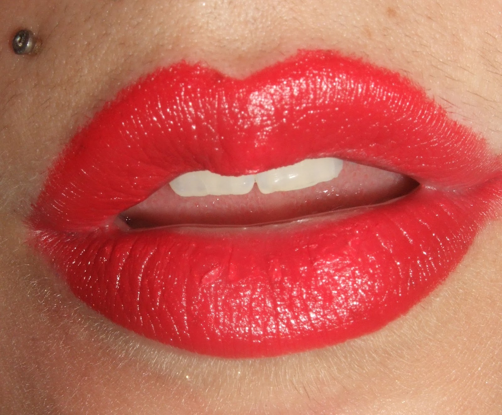 Confessions of a Cosmeholic: MAC Ruffian Lipstick Collection Review and ...